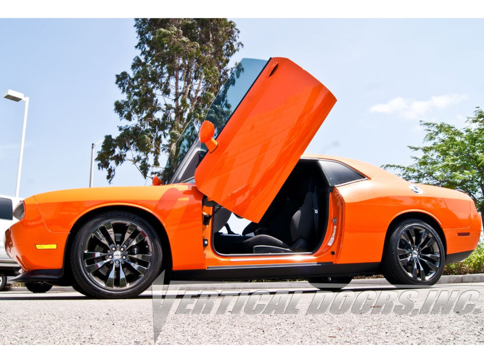 2009-23 Challenger - Vertical Lambo Doors